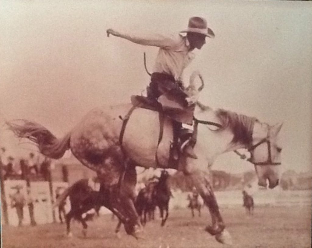 Earl Bascom, saddle bronc 1932